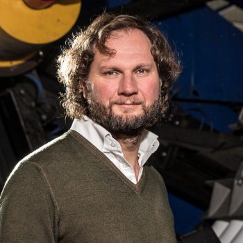 From Hydrogen to Biogas: Transporting Renewable Energies