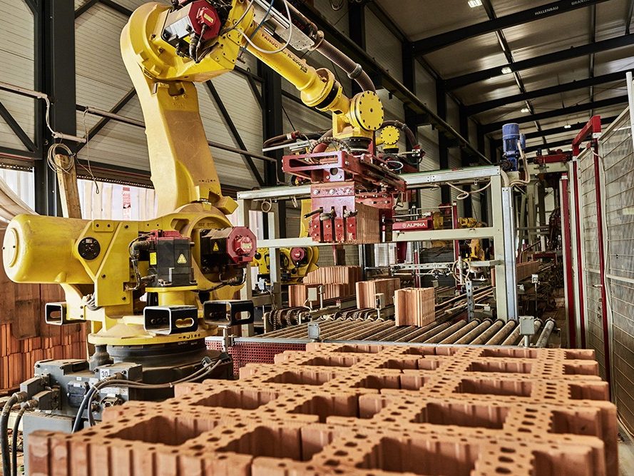 Modern Construction: wienerberger Relies on Prefabricated Brick Wall